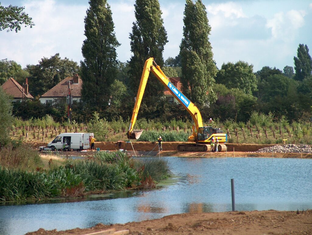 Jubilee River and the Myrke embankment problem - DHWNEWS